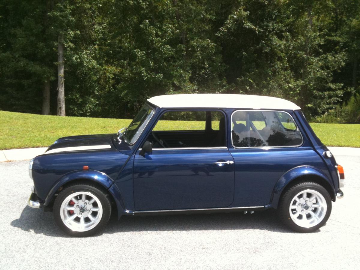 Austin Mini technical specifications and fuel economy